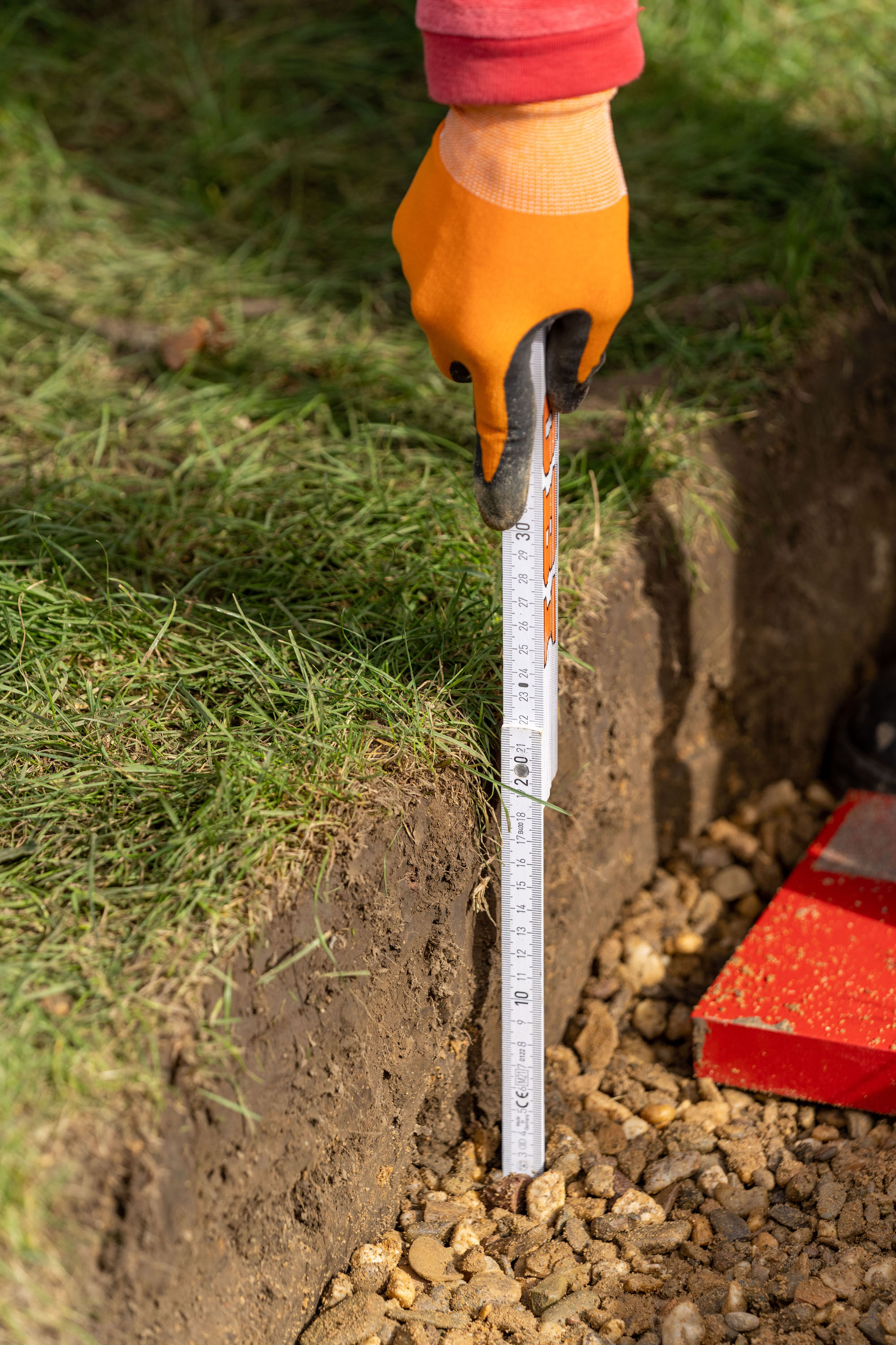 Come costruire un muretto da giardino - Guida e consigli | OBI