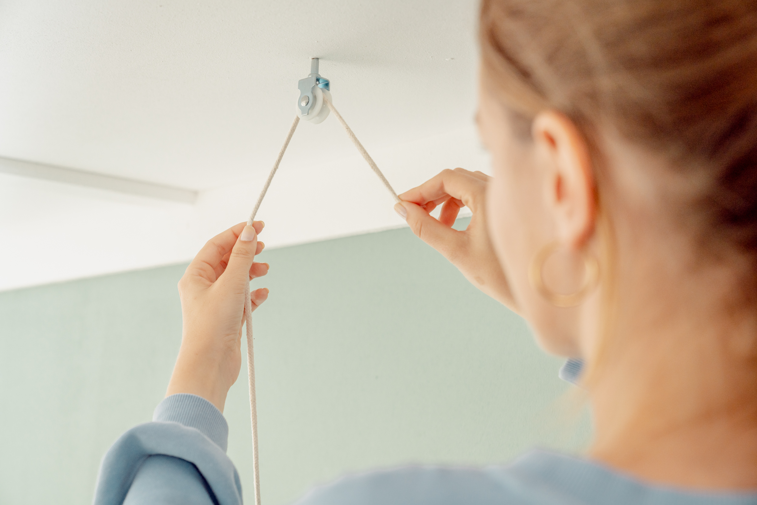 Ab in die Höhe: Deine DIY Seilzug-Kleiderstange | OBI