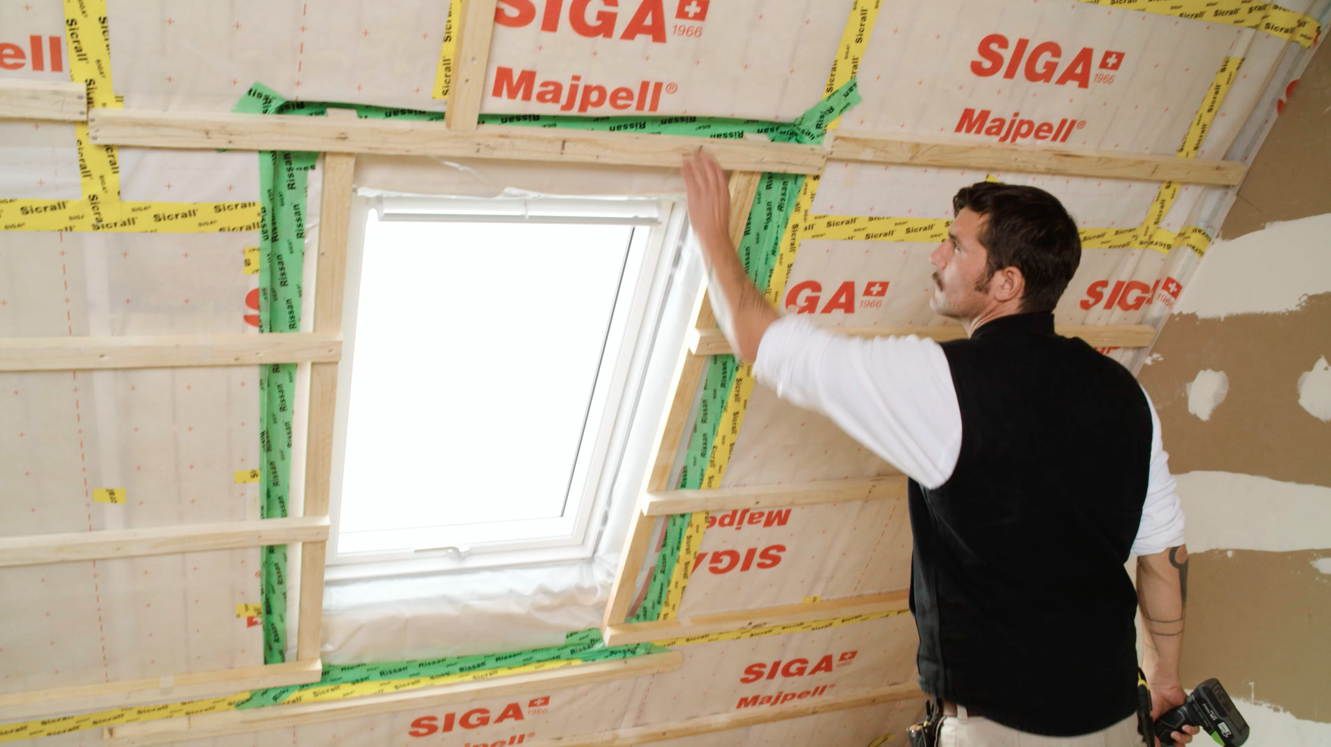 Untersparrendämmung – Anleitung zur Dachdämmung | OBI