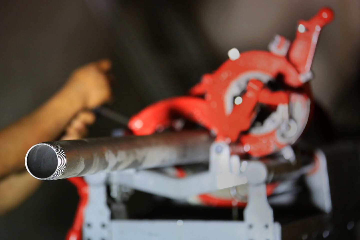 Gwintownica do rur – rodzaje | Encyklopedia narzędzi OBI